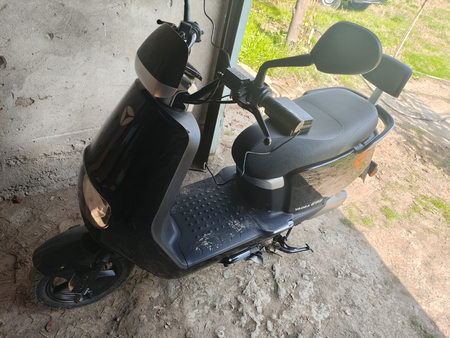 Скутер Yadea E8S