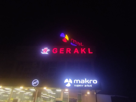 Tashqi reklama xizmatlari