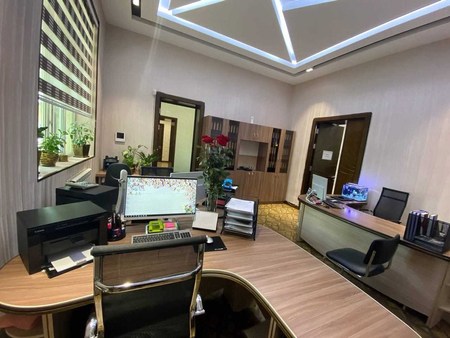 Сдается уютная офисное помещение 230 м² на Яккасарайском районе(J2877)