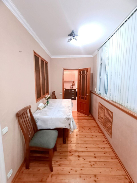 Сдается 3х ком квартира Крестик метро Тухел 10380)