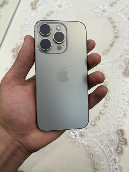 Iphone 15 pro 128 gb