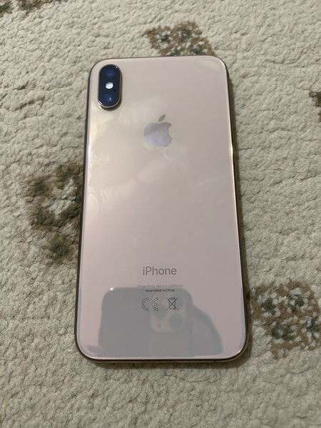 Apple Iphone xs gold