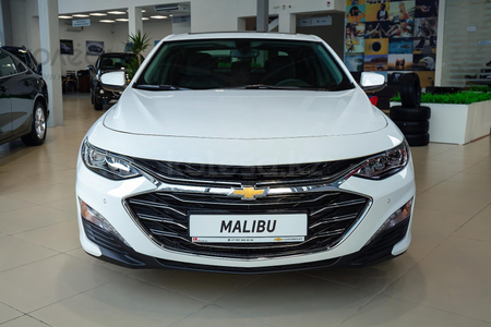 Umid Avtoda MALIBU XL 1LT 2.0T mashinasi yillik 10% dan
