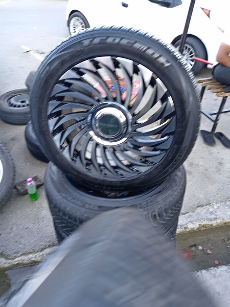 R18 Trikr maybach diska Balon Xolati idial