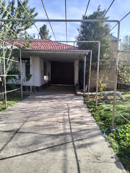 Продаётся дом в Кибрайском районе