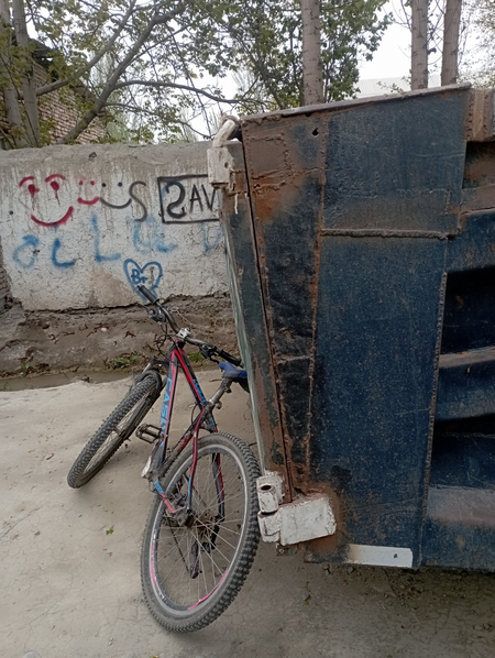 Kamaz kuzif sotiladi