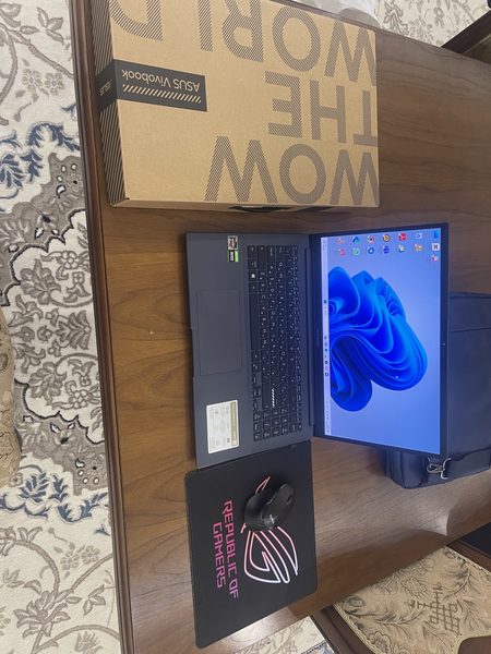 Asus Vivobook  pul zararligidan sotvoman holat yengi