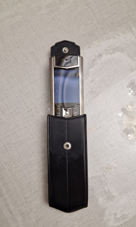 Продается Vertu signature