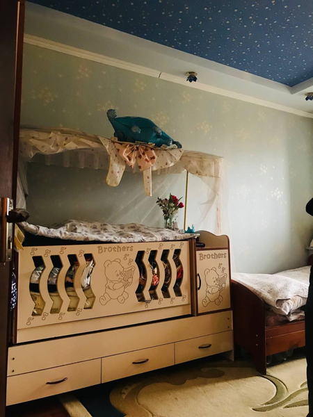 Срочно метро хамза 80 кв.м