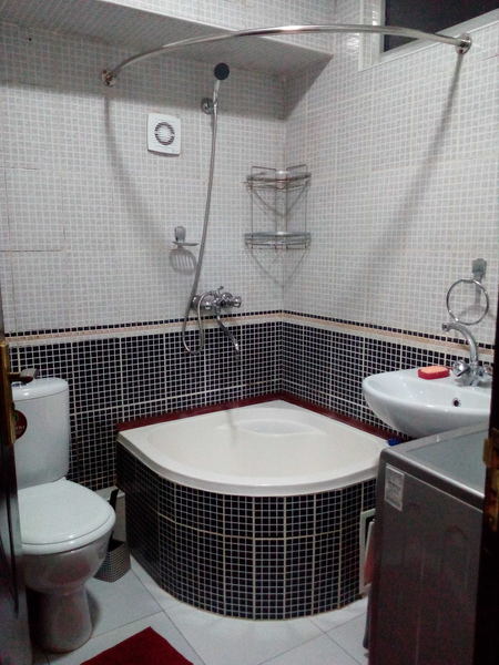 Срочно  квартира 1в2/2/4 к-к 2/3 Грилбар