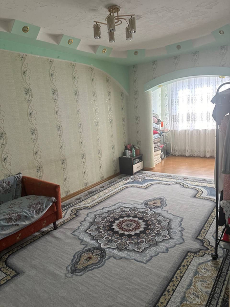 Sergiliy 4 bekat metra kvartera qizlarga bez makler