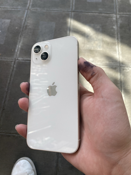 Iphone 13 белый срочно сотилади