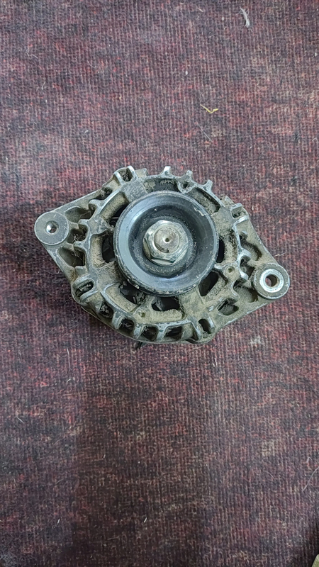 Matiz ginratr sotiladi