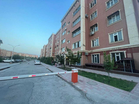 Новостройка 3/3/5 82 м², кирпич, с ремонтом, мебелью и техникой