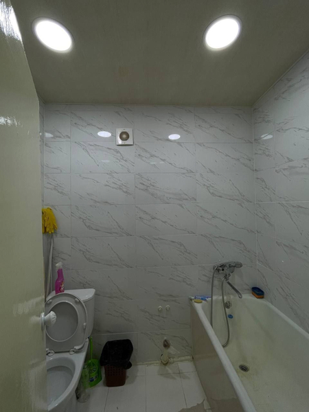 МЕТРО ХАМЗА.  2 х 6 балкон 42 м2.  Продажа