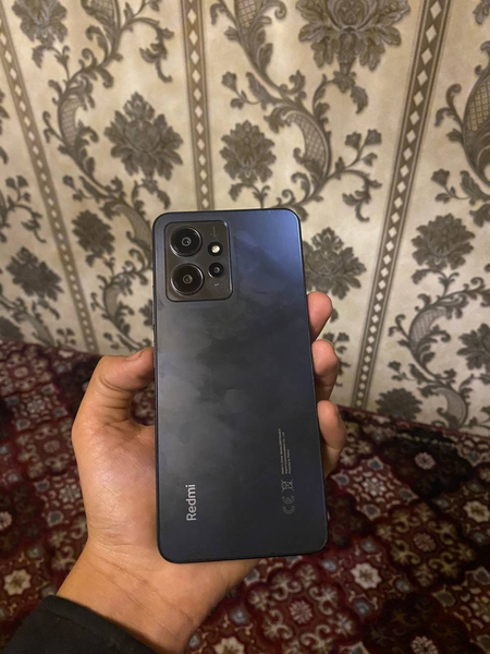 Redmi note 12 holati chotki