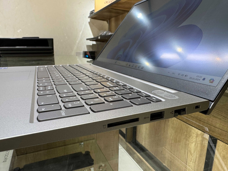 Lenovo ThinkBook 15 Intel Core i5-1135G7 озу8гб 512ssd