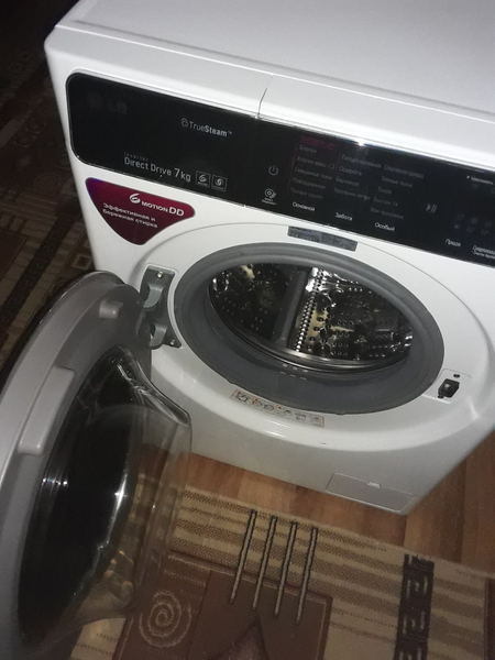 Стиральная машинка автомат LG - 7 кг