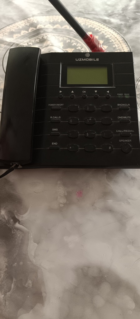 Uzmabile CDMA telifon sotiladi holati oʻrtacha ishlidi