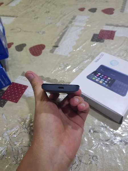 orginal nokia 230 ishonchli