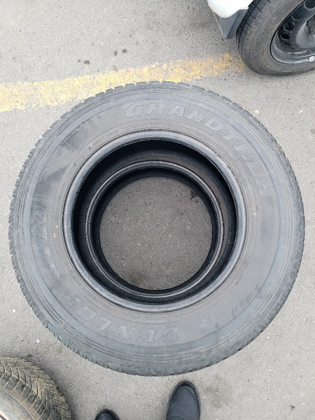 265.65.R17 Dunlop Grandtrek