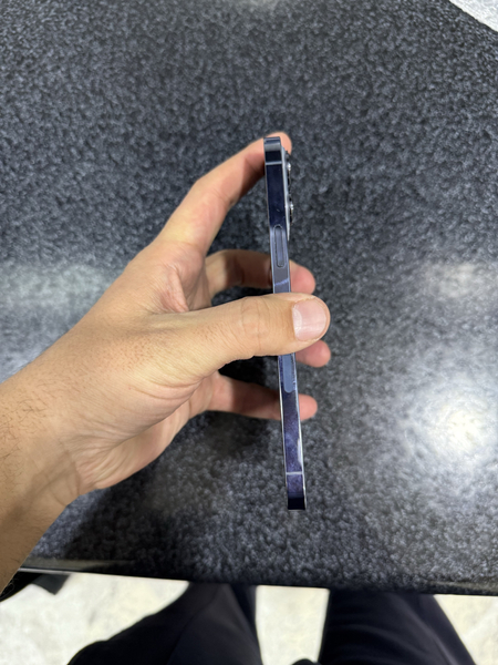 iphone 13 pro max pamit 256g yomkost 84% holati zor oqip tel qlila