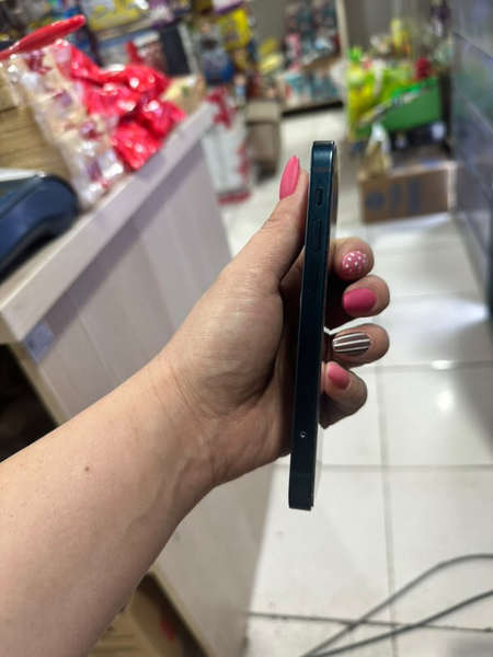 iPhone 13 mini 128 gb в отличном состояние