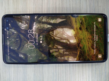 Samsung S10 G kareyskiy