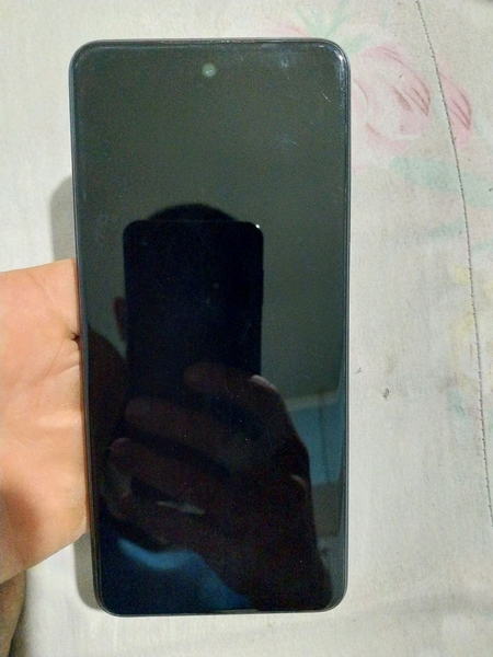 Telefon  Hot 40 infinix