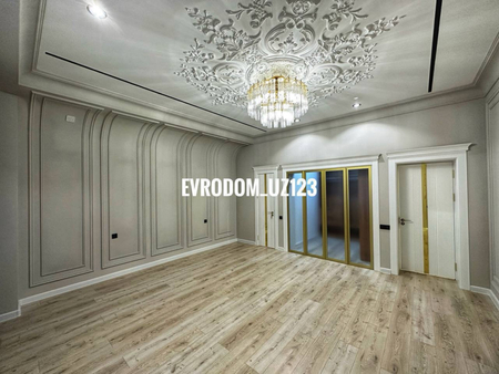 Ор-р: Амир темур,Алишеробод махалла Продается Евро Дом 3,5 соток 550м2