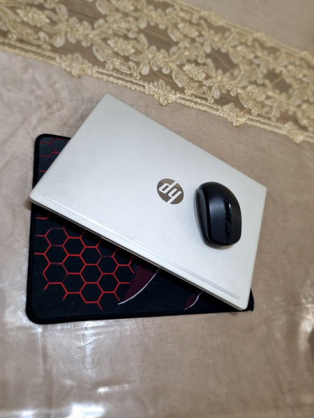 HP PROBOOK G7! core[TM] i3 ! WINDOWS 11 pro