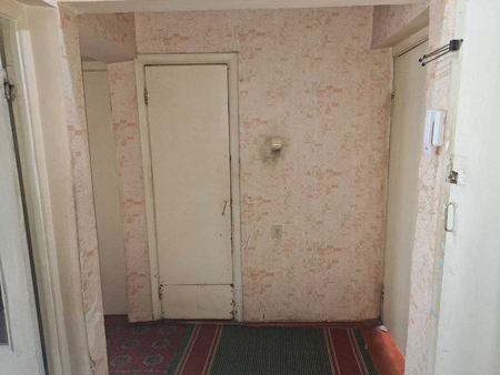 м.Дружба Народов Караташ 2-комнатная 3/9 65 м² зал 5х5 отдельный вход
