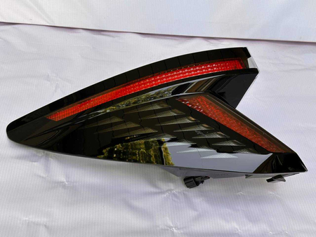 Hyundai Tucson 2022 yil orqa krilo stop yengi arginal led