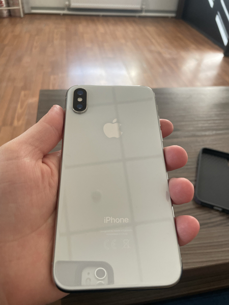 Iphone X sotiladi