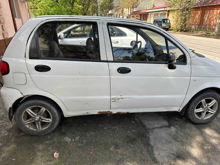 Matiz sotiladi 2004 yil