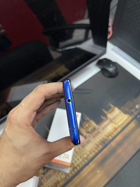 Srochno Redmi 7A - 2/32gb blue