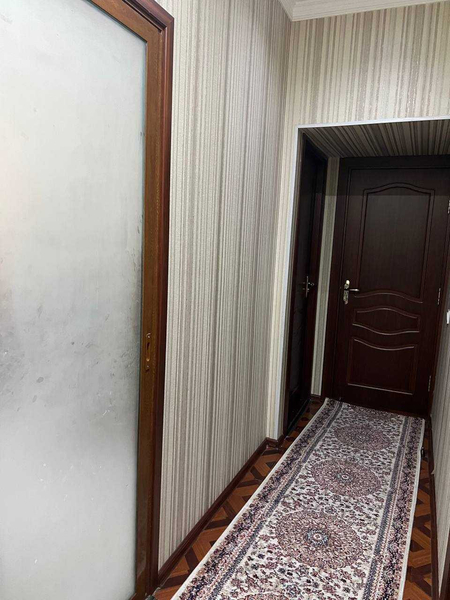 Квартира 2+2 4 этаж жихозлари билан