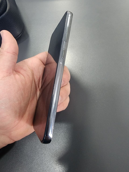 Samsung S23+. Holati ideal. Ajoyib (A+ holatda)