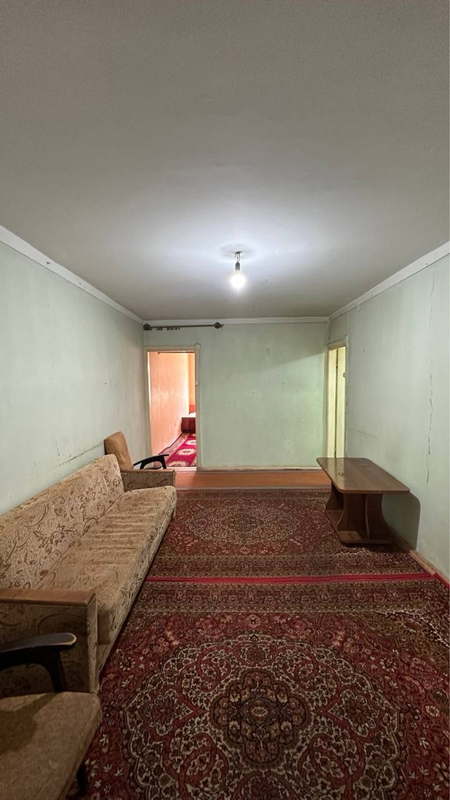 Продается 2 ком. Квартира площадью 48 кв.м. В Микрорайоне ор. Базар
