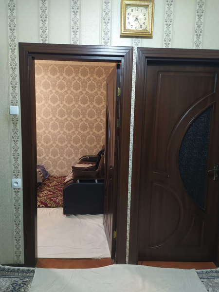 Продам 4-комнатная, метро чиланзар 16кв 26 дом