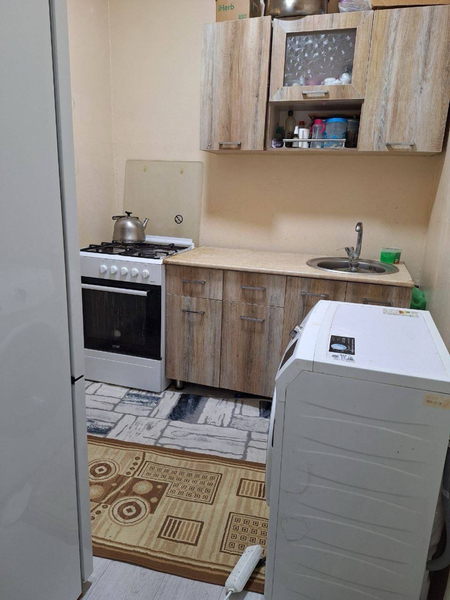 Срочно продается квартира Чиланзар 11 квартал, 3/4/4 64 м2