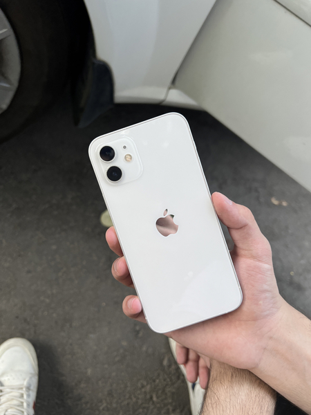 iPhone 12 64gb oq kh/a