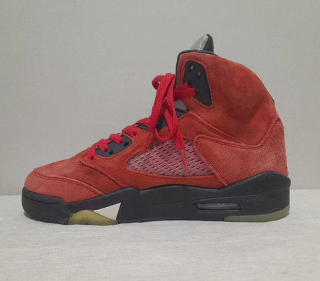 Nike Air Jordan 5 Retro 