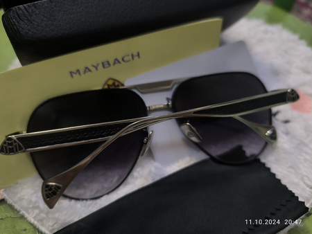 Maybach Ochki yengi