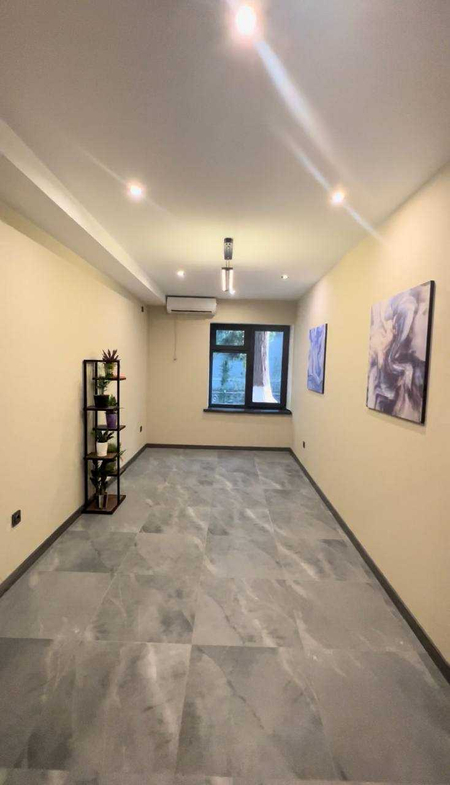 Ташсельмаш офис первый этаж 3-комнаты 112 м² евроремонт парковка