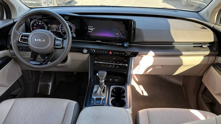 KIA CARNIVAL yangi 2024