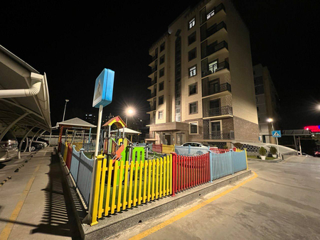 drujba novostroyka
4 hona
3 etaj
8 etajli
lift bor

100m2

1000$