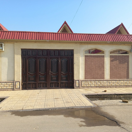Uchastka sotiladi
