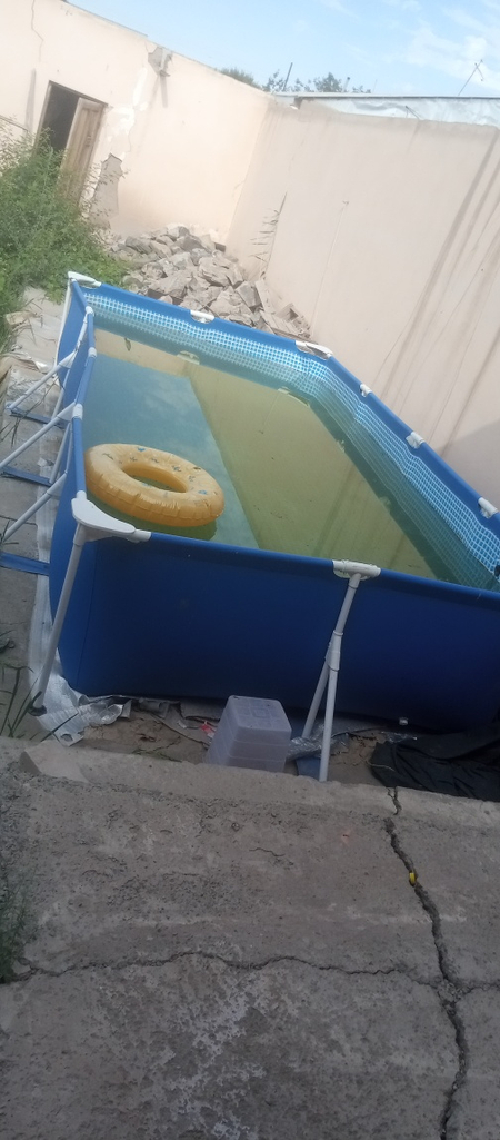 Basen yangi hali olinganga 25kun boldi filtryam bor