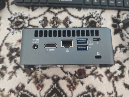 Intel® NUC Mini PC, Core i3 10th Gen, DDR4 8/256 GB, Windows 11 Pro,